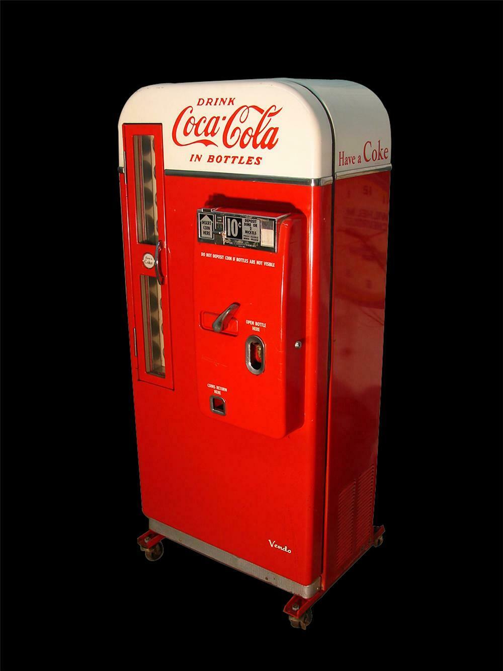 Outstanding all original 1950s Coca-Cola Vendo 81 ten cent co