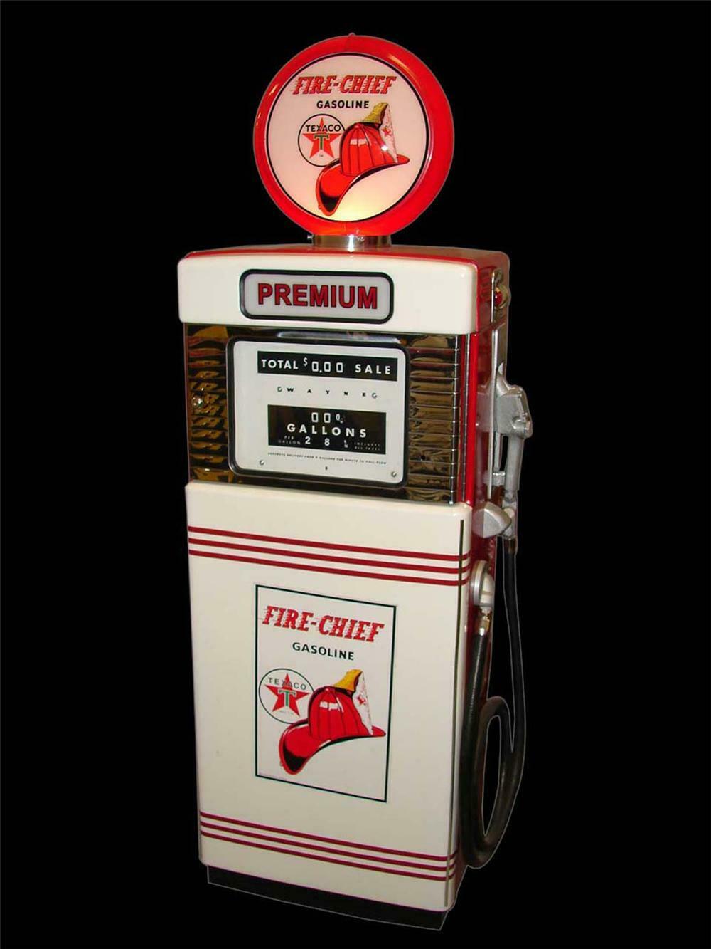 Striking late 50s-early 60s Wayne model 505 service station g