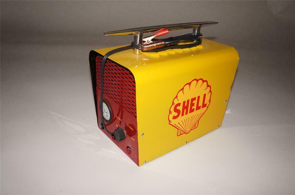 Nifty 1950s Shell Oil portable battery charger which has been
