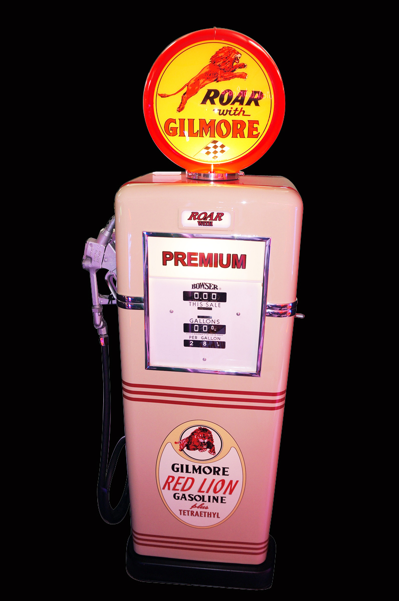 Immaculately restored 1950s Gilmore Oil 'Roar with Gilmore' r