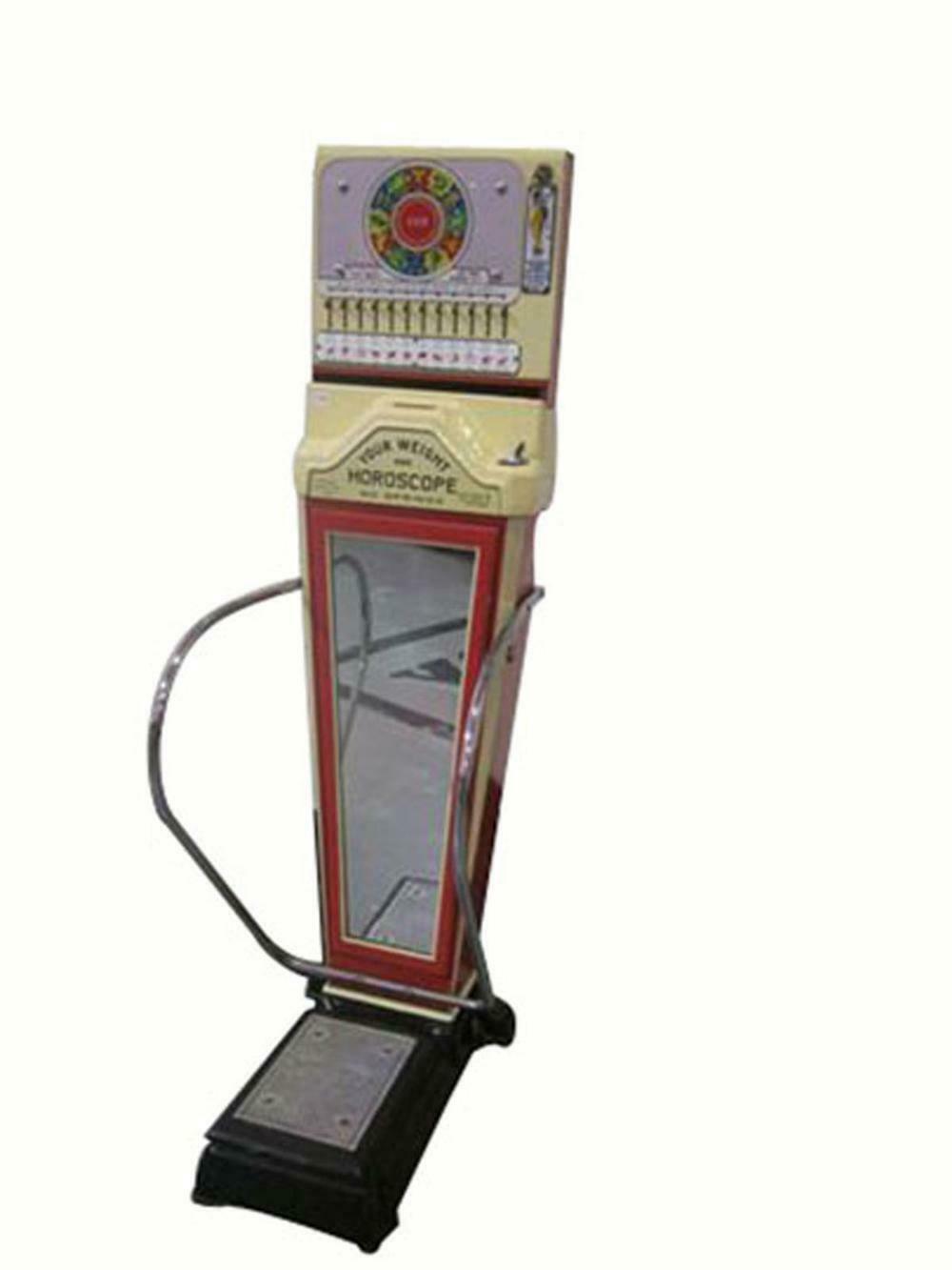 Terrific 1940's-50's Watling 'Fortune Teller' coin-operated d