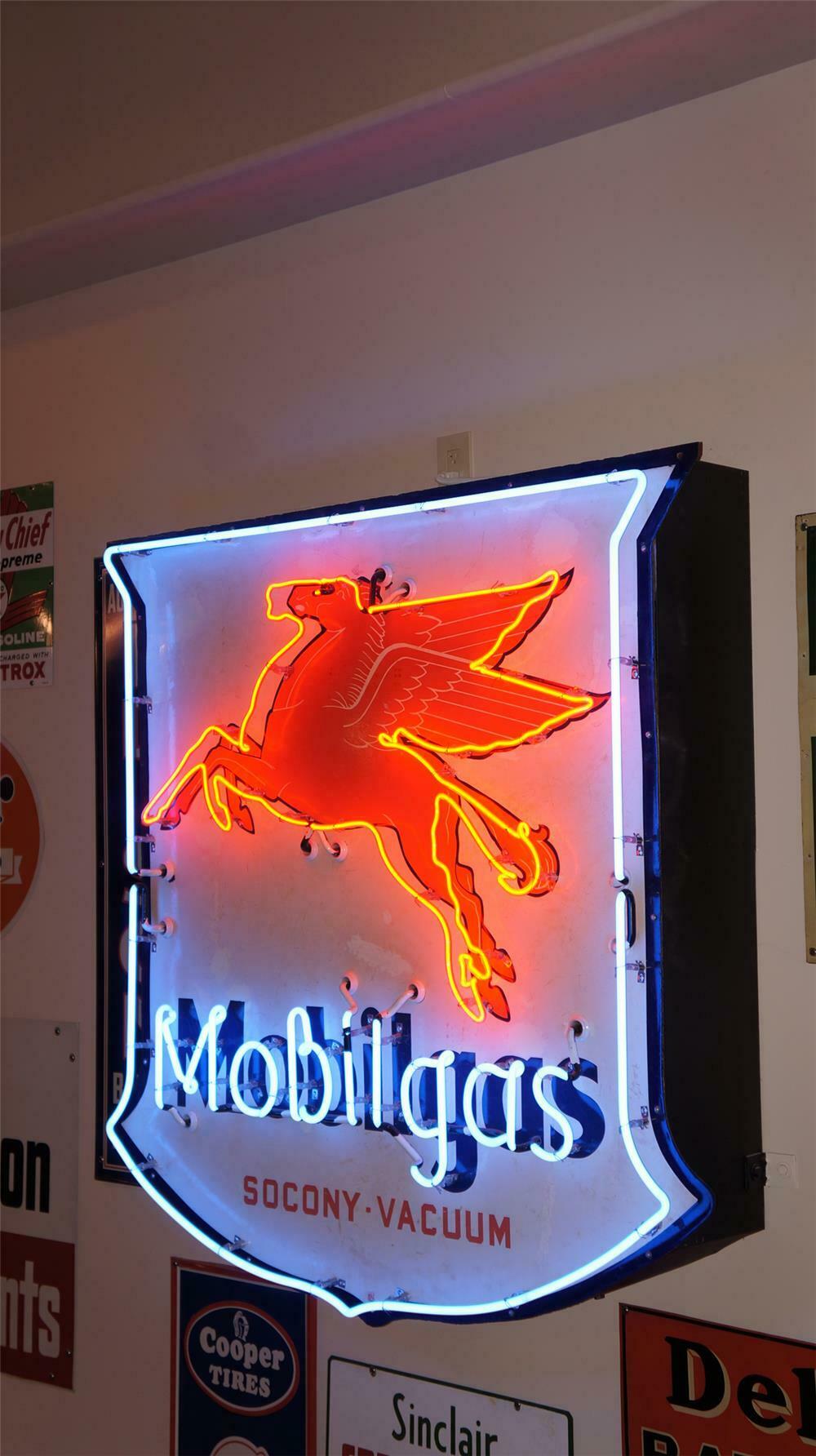 Large Mobil Shield single-sided porcelain with neon service s