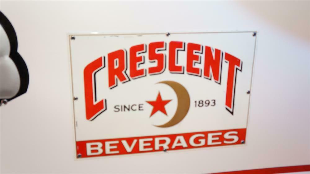 N.O.S. 1930's Crescent Beverages Soda single-sided embossed t