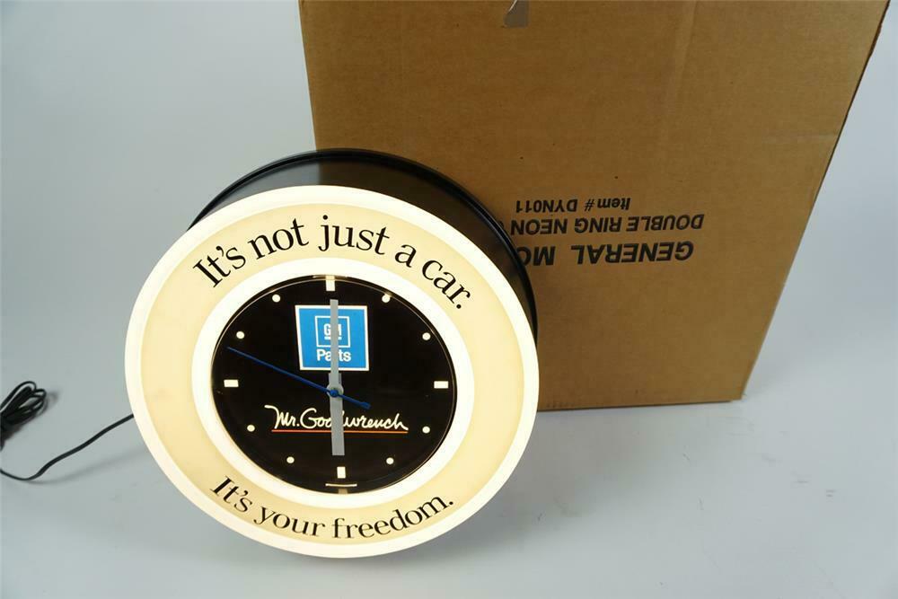 NOS GM Parts - Mr. Goodwrench double-ring neon service department wall ...