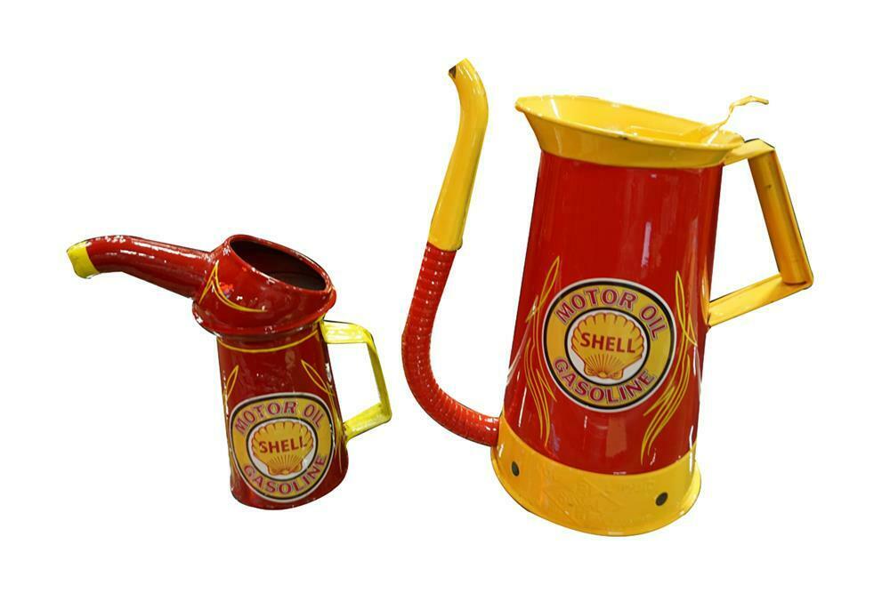 Addendum - Outstanding lot of two 1930's-40s Shell Oil servic