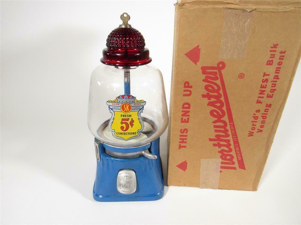 1940s Northwestern Silver King 5-cent peanut machine with glass dome ...