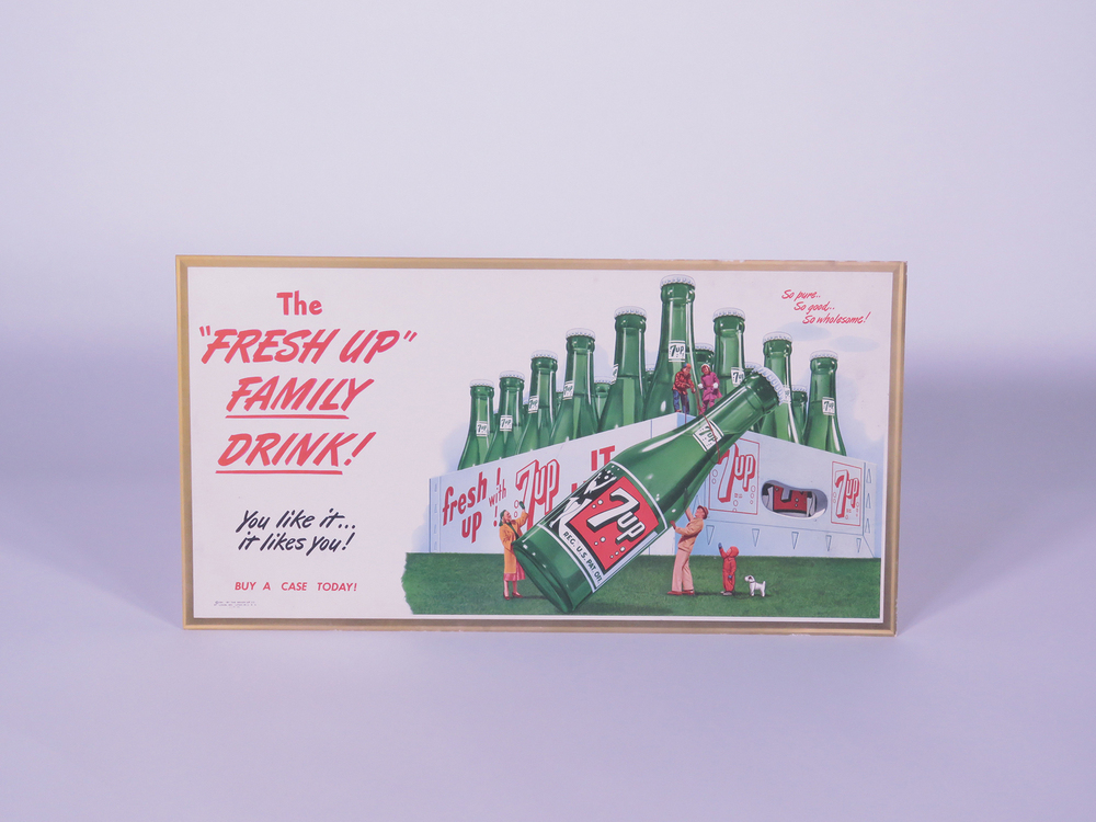 LATE 1940S 7UP CARDBOARD STORE DISPLAY