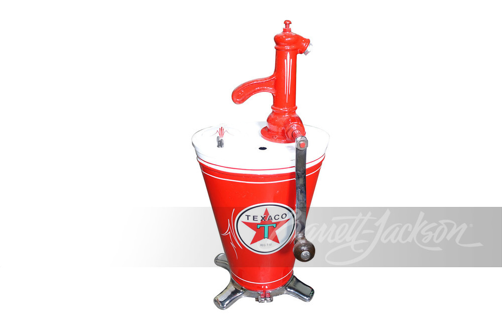 1930S TEXACO OIL HAND-CRANK GREASER