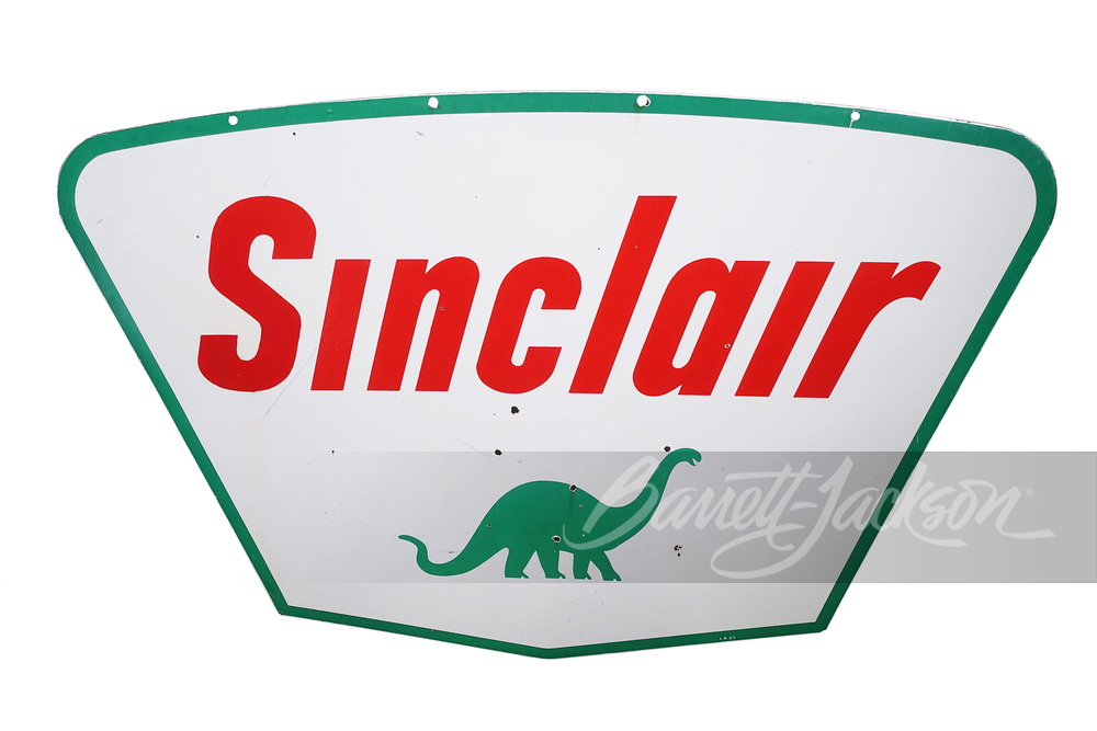 1963 SINCLAIR OIL PORCELAIN SIGN - Front 3/4 - 254295