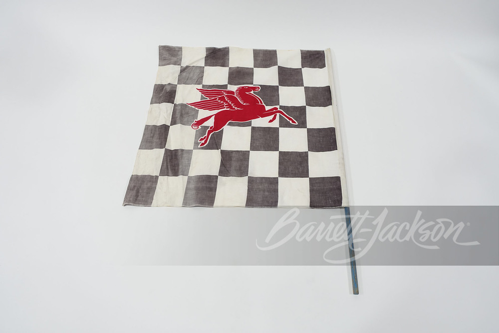 1950S MOBIL OIL SPEEDWAY CHECKERED FLAG