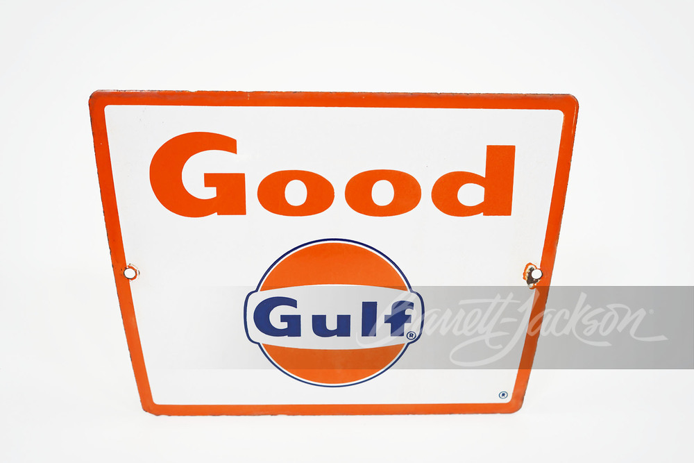 LATE 1950S-EARLY 1960S GOOD GULF OIL PORCELAIN SIGN