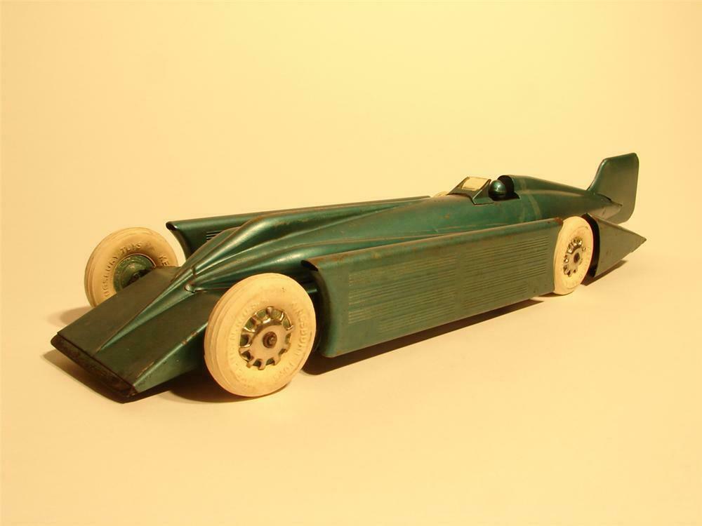 Scarce 1928 Kingsbury Golden Arrow Racer.