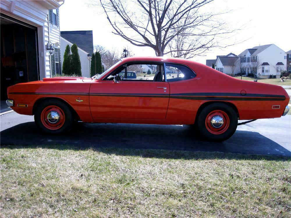 1971 DODGE DEMON CUSTOM 2 DOOR COUPE - Side Profile - 102062