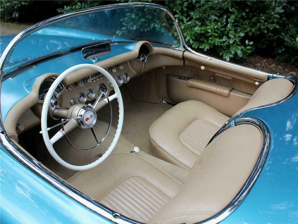 1955 CHEVROLET CORVETTE CONVERTIBLE - Interior - 102149