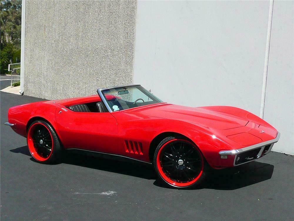 1968 CHEVROLET CORVETTE CUSTOM CONVERTIBLE - Front 3/4 - 108155