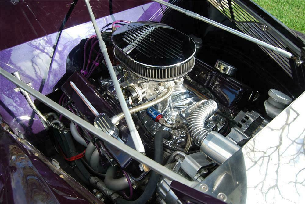 1937 FORD 5 WINDOW 2 DOOR CUSTOM COUPE - Engine - 108211