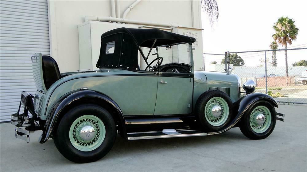1929 FORD MODEL A CUSTOM ROADSTER - Side Profile - 113242