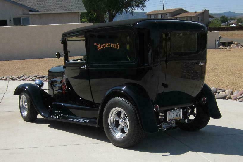 1929 FORD DELIVERY CUSTOM SEDAN - Rear 3/4 - 116068