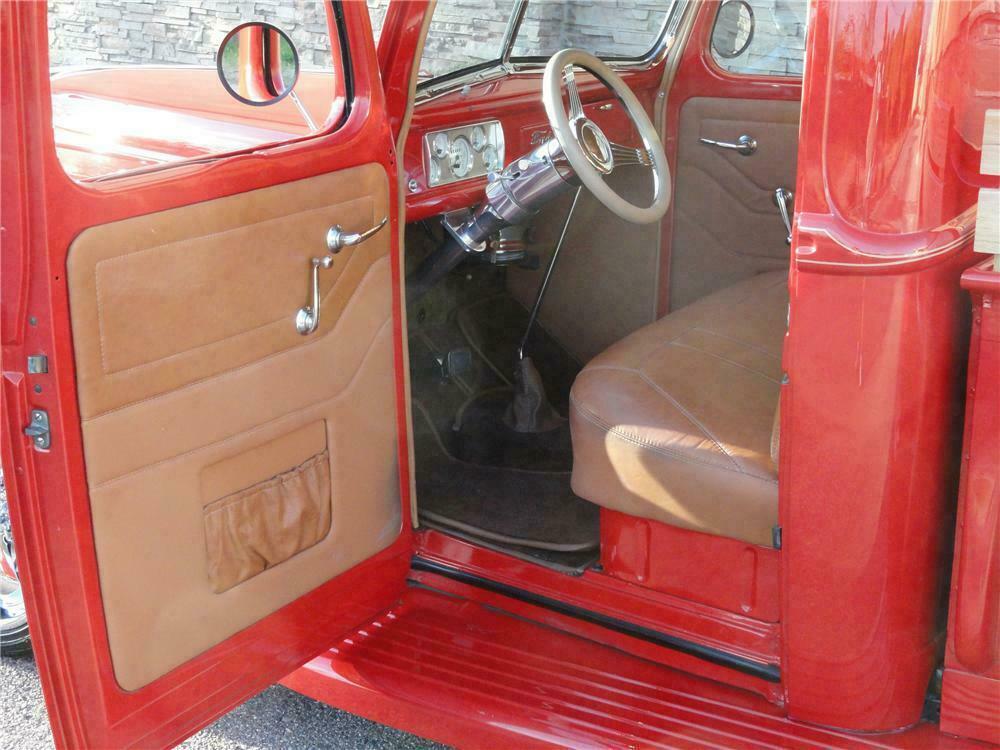 1940 FORD CUSTOM PICKUP - Interior - 125269