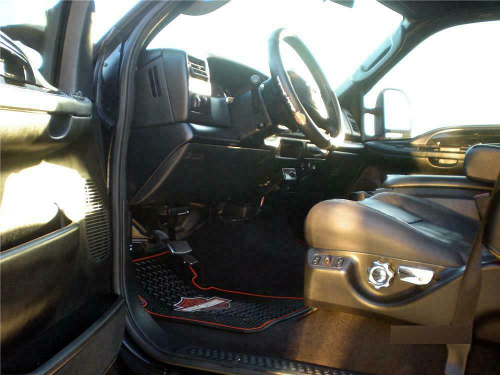 2004 FORD F-250 HARLEY-DAVIDSON 4X4 - Interior - 125301