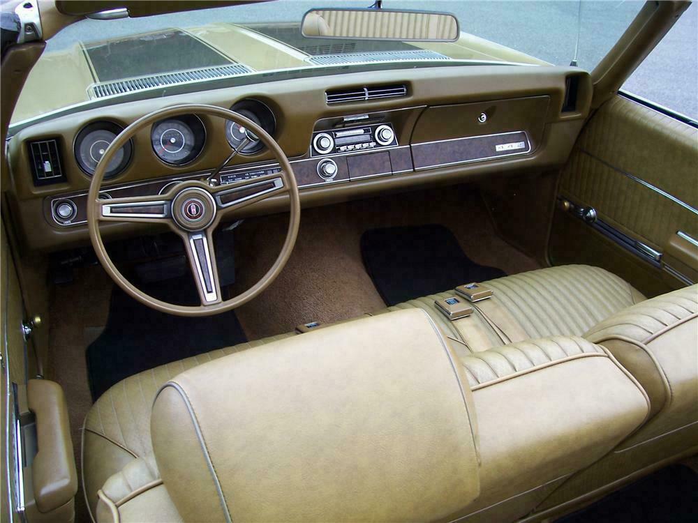 1969 OLDSMOBILE 442 CONVERTIBLE - Interior - 125315