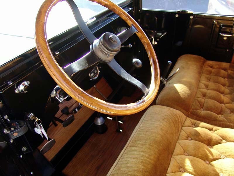 1928 DODGE PICKUP - Interior - 125548