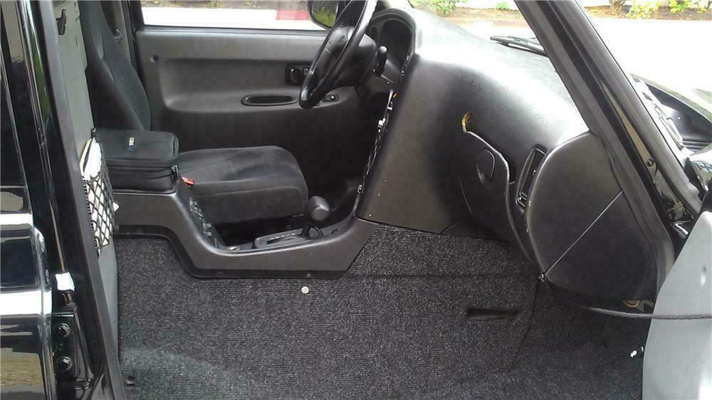 2003 LONDON 4 DOOR LONDON TAXI - Interior - 130964