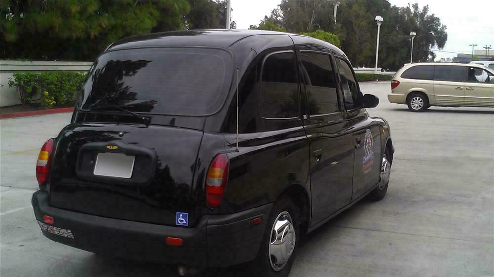 2003 LONDON 4 DOOR LONDON TAXI - Rear 3/4 - 130964