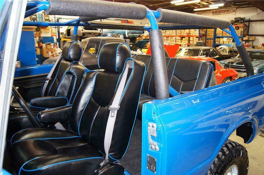 1972 GMC JIMMY CUSTOM SUV - Interior - 130968