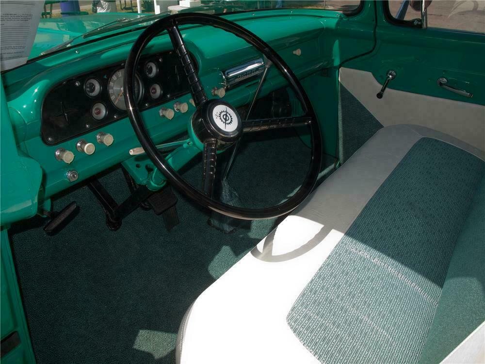 1960 FORD F-100 CUSTOM PICKUP - Interior - 131000