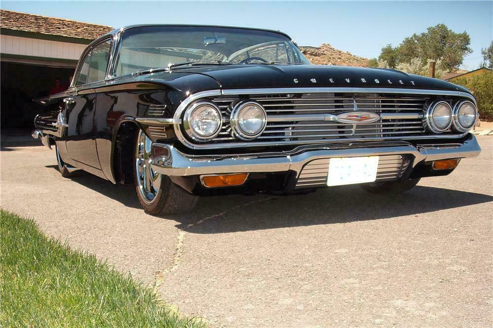 1960 CHEVROLET IMPALA CUSTOM 2 DOOR HARDTOP