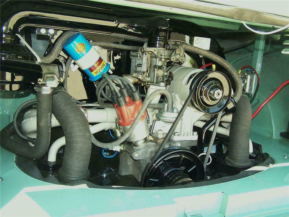 1963 VOLKSWAGEN DELUXE MICROBUS 15 WINDOW - Engine - 132953