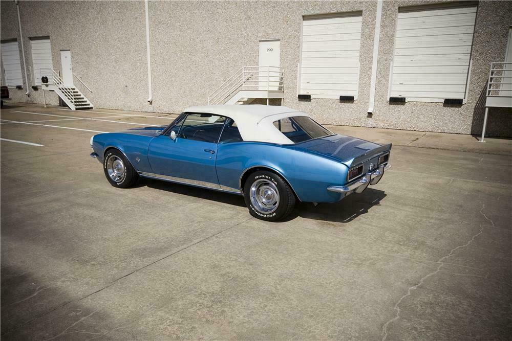 1967 CHEVROLET CAMARO CONVERTIBLE - Rear 3/4 - 133001