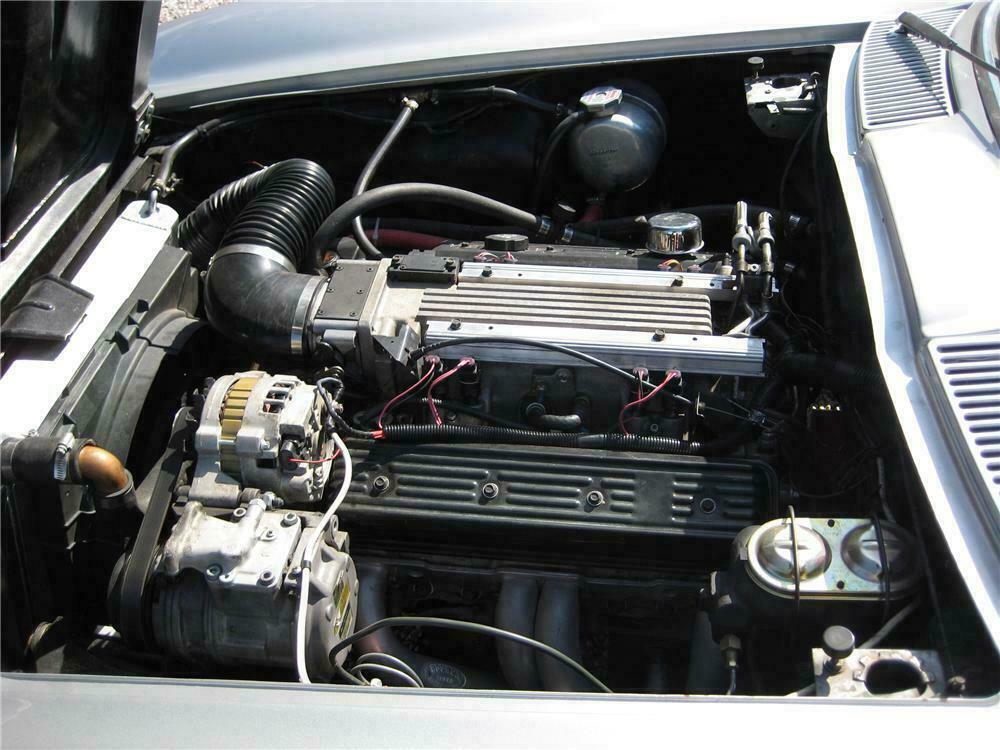 1964 CHEVROLET CORVETTE CUSTOM CONVERTIBLE - Engine - 133021