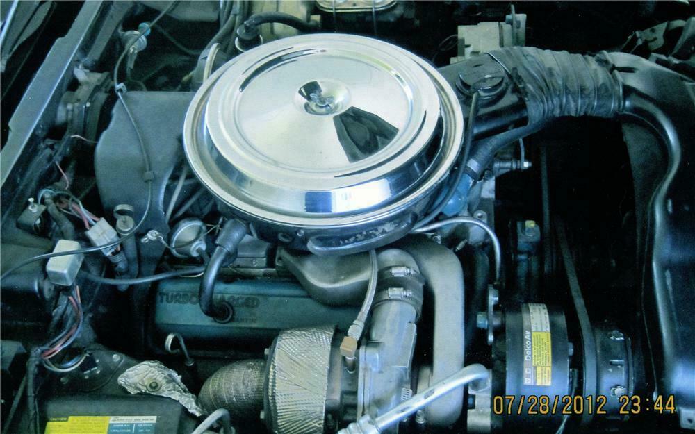 1980 CHEVROLET CORVETTE 2 DOOR COUPE - Engine - 133527