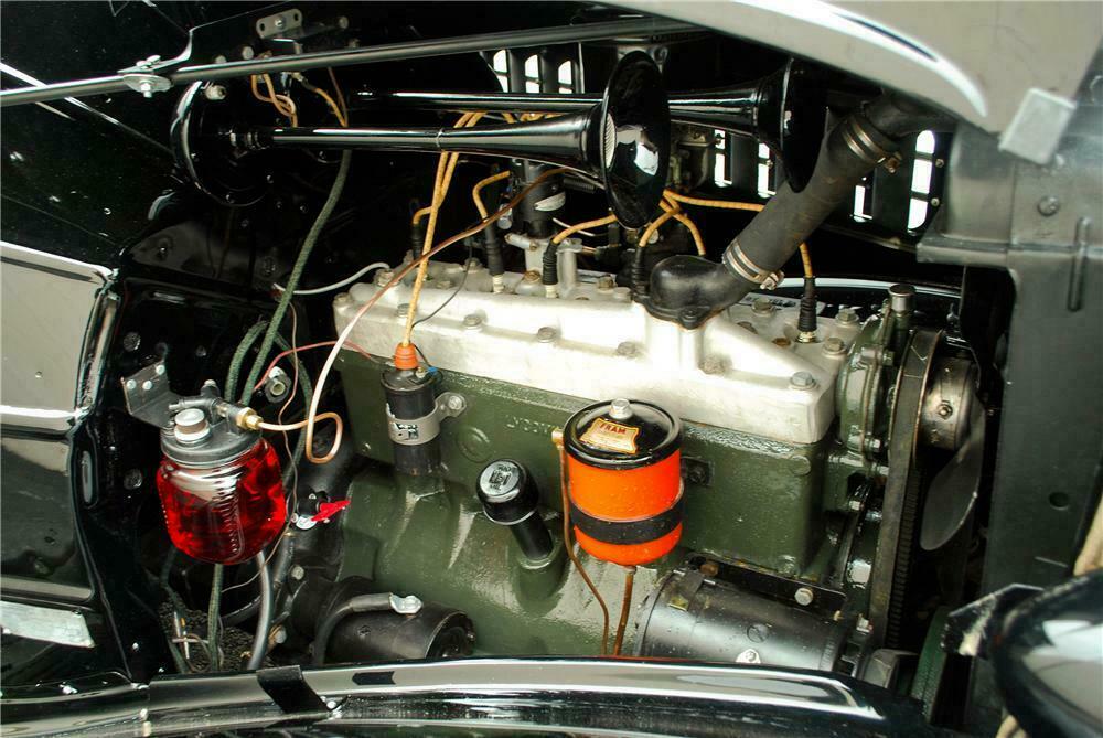 1936 AUBURN 654 CABRIOLET - Engine - 137712