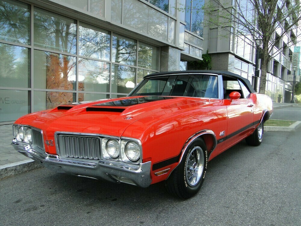 1970 OLDSMOBILE 442 CUSTOM CONVERTIBLE - Front 3/4 - 138243