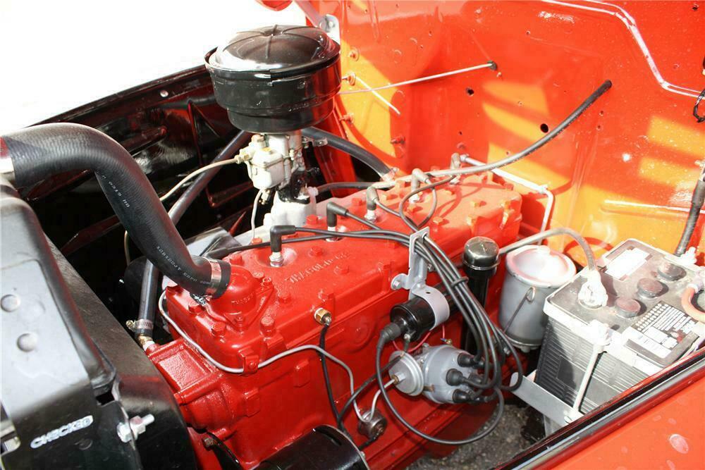 1948 FORD F-1 PICKUP - Engine - 138288
