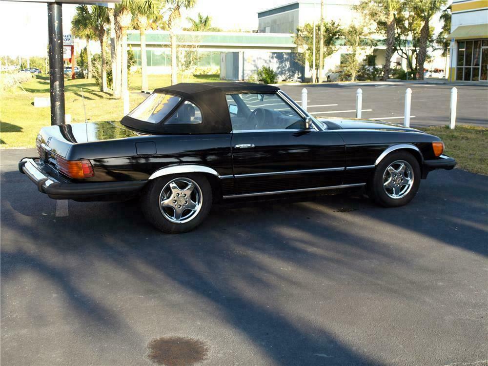 1983 MERCEDES-BENZ 380SL CONVERTIBLE - Side Profile - 152087