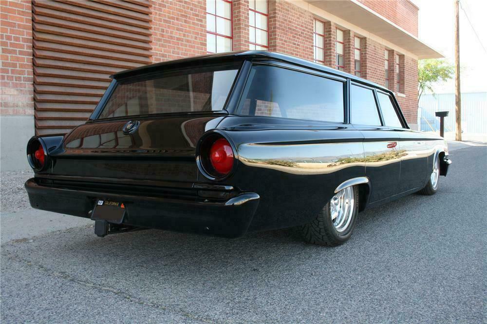 1963 FORD GALAXIE CUSTOM STATION WAGON - Rear 3/4 - 157359