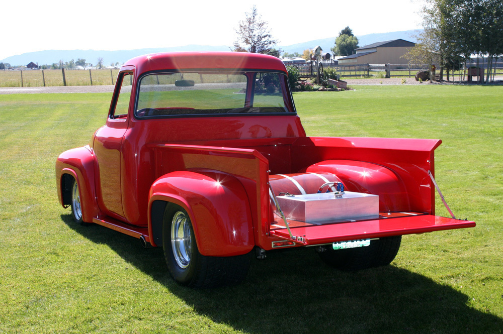 1955 FORD F-100 CUSTOM PICKUP - Rear 3/4 - 157526