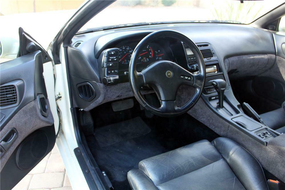 1990 NISSAN 300ZX 2 DOOR COUPE - Interior - 157637