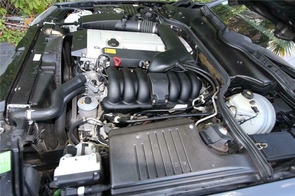 1995 MERCEDES-BENZ SL320 CONVERTIBLE - Engine - 157935