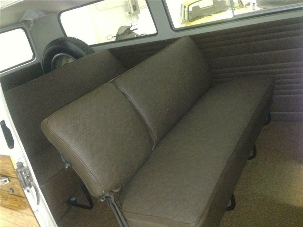 1979 VOLKSWAGEN BAY WINDOW CUSTOM WOODY BUS - Interior - 158179