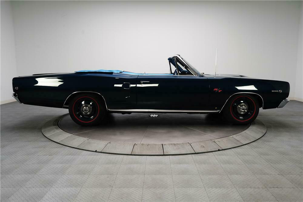 1968 DODGE HEMI CORONET R/T CONVERTIBLE - Side Profile - 161044