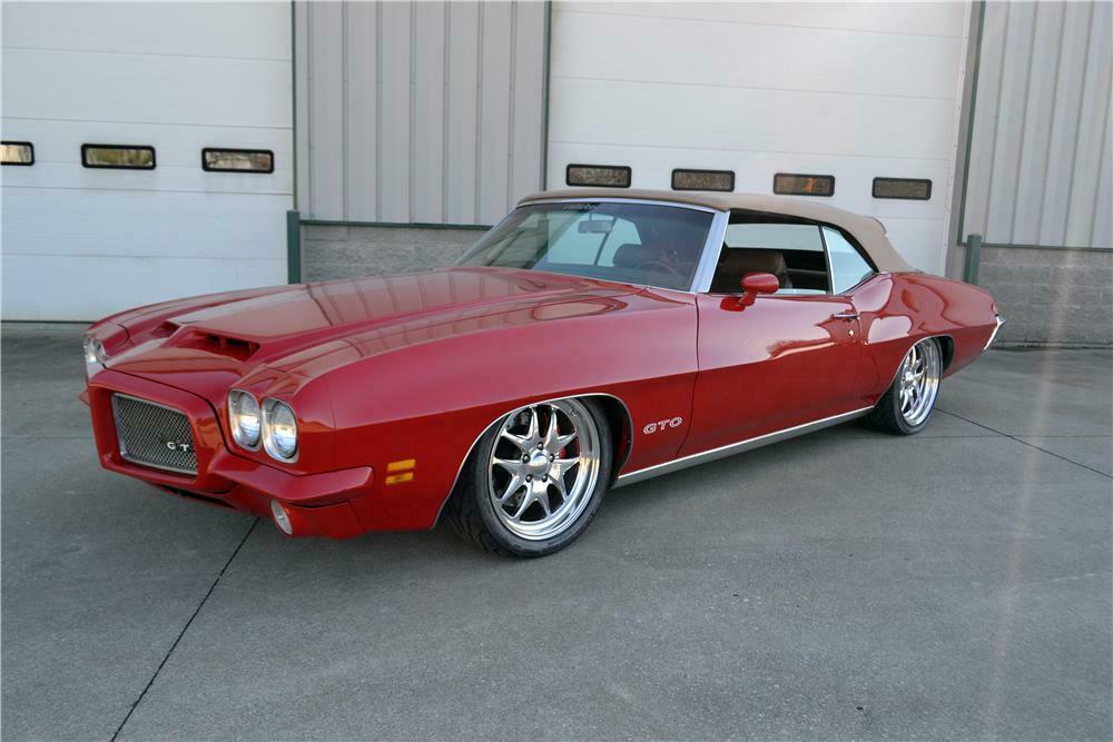 1971 PONTIAC GTO CUSTOM CONVERTIBLE - Front 3/4 - 161085
