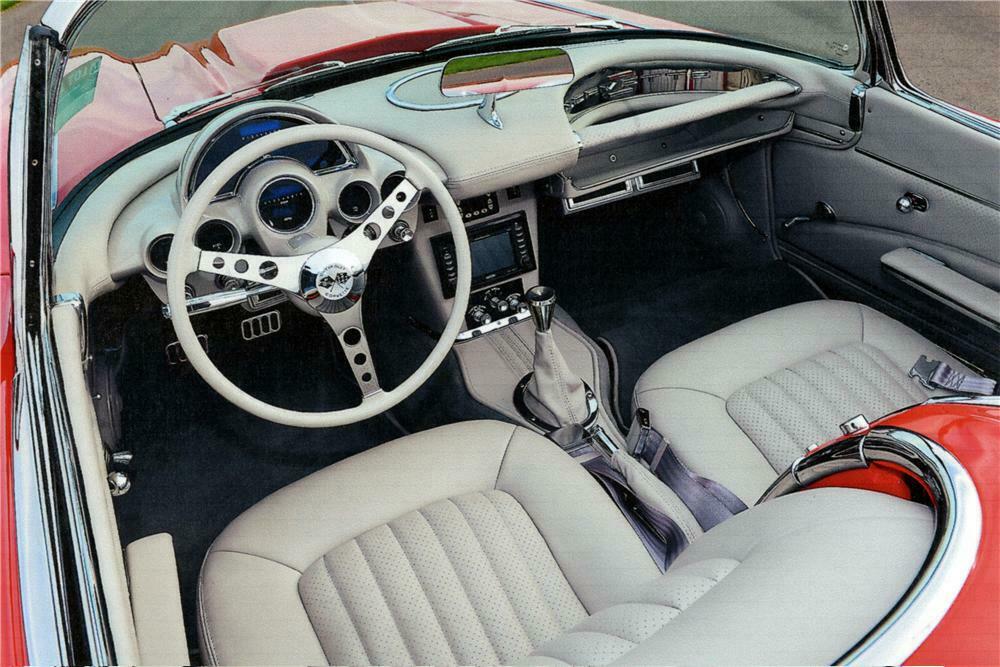 1962 CHEVROLET CORVETTE CUSTOM CONVERTIBLE - Interior - 161204