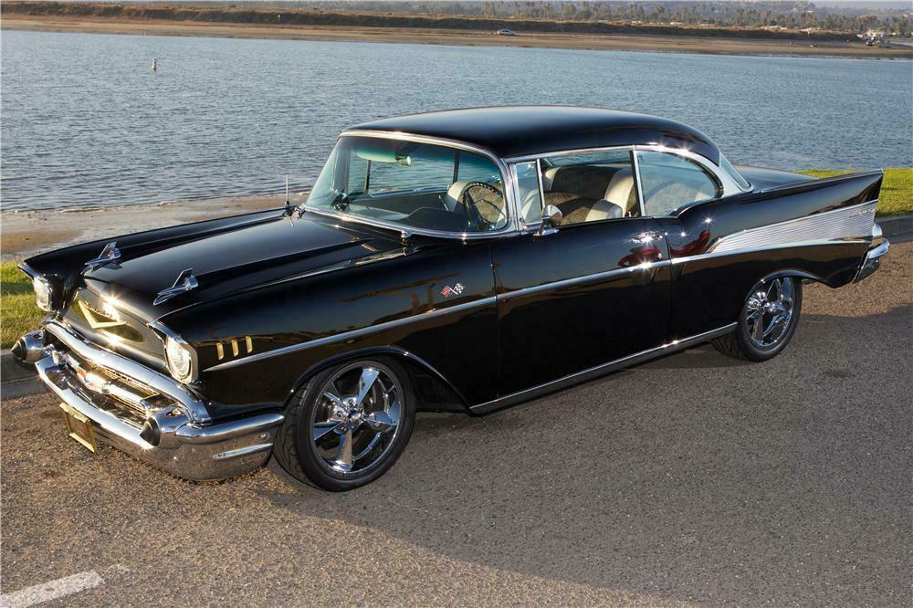 1957 CHEVROLET BEL AIR CUSTOM 2 DOOR HARDTOP