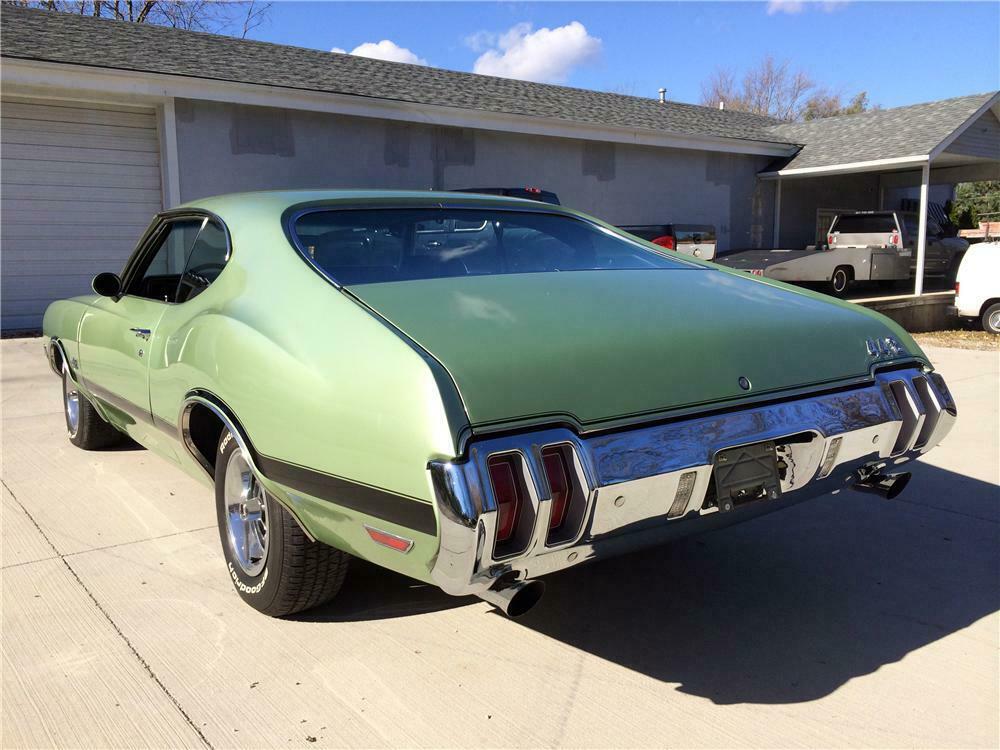 1970 OLDSMOBILE 442 2 DOOR COUPE - Rear 3/4 - 161401