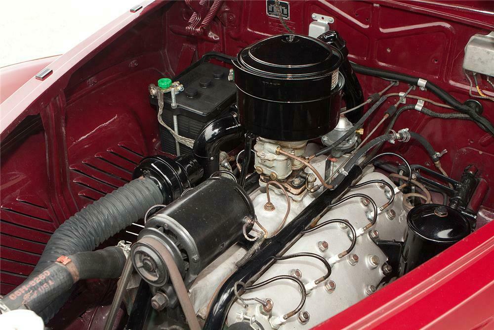 1940 LINCOLN ZEPHYR CLUB COUPE - Engine - 161552